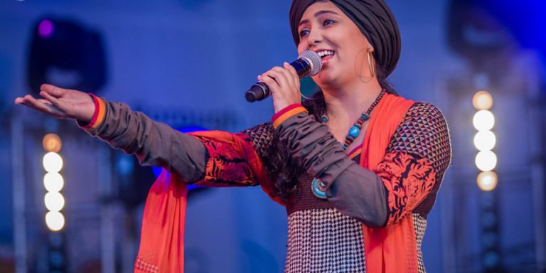 The ultimate countdown of traditional Indian folk singers of all time ...